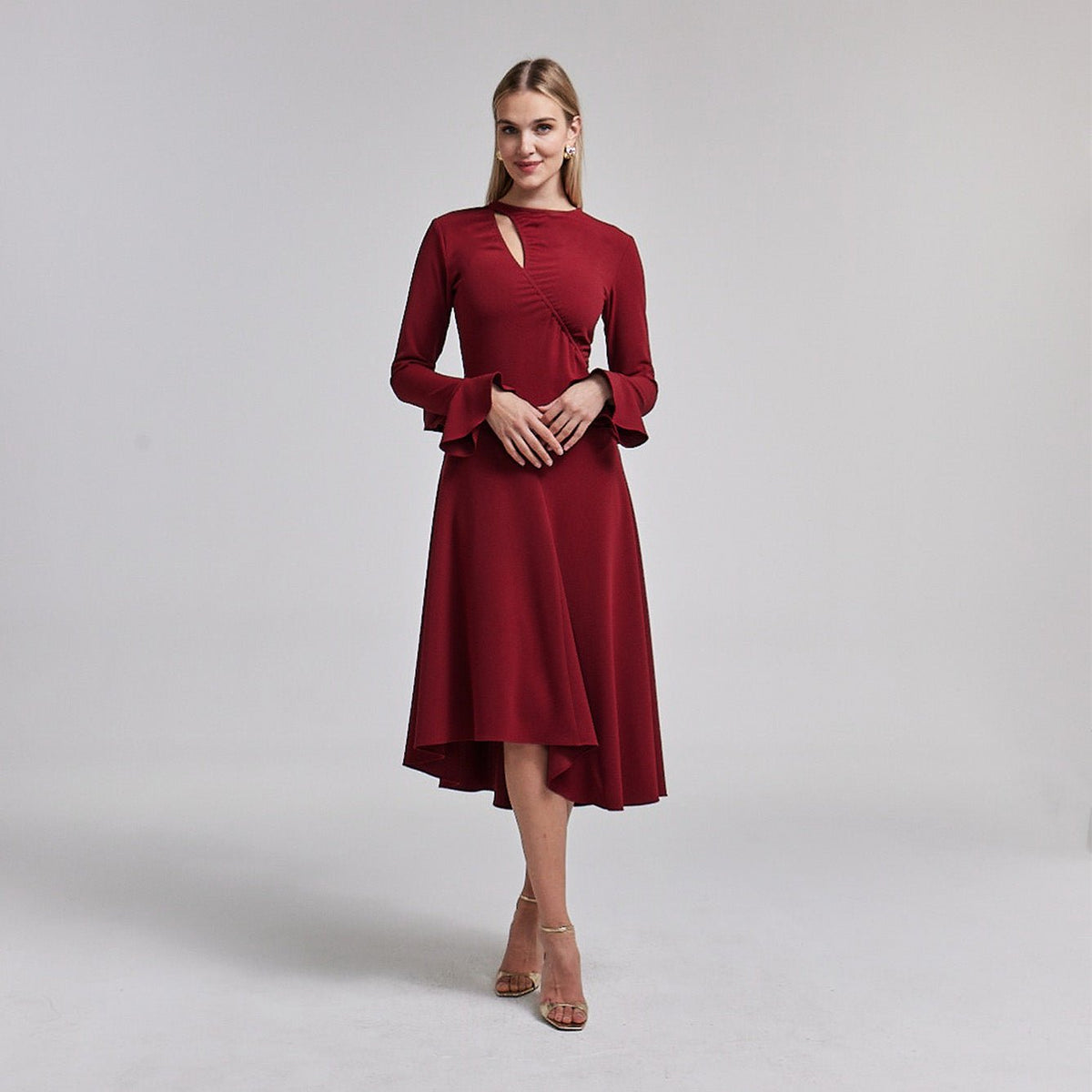 Dark Red Gathered Chest Crepe Midi Dress | فستان كريب ميدي أحمر داكن ...